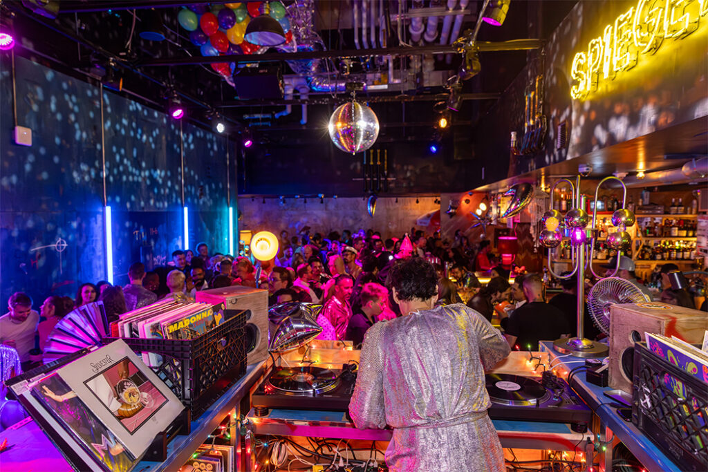 Diner Ross - Spiegelworld